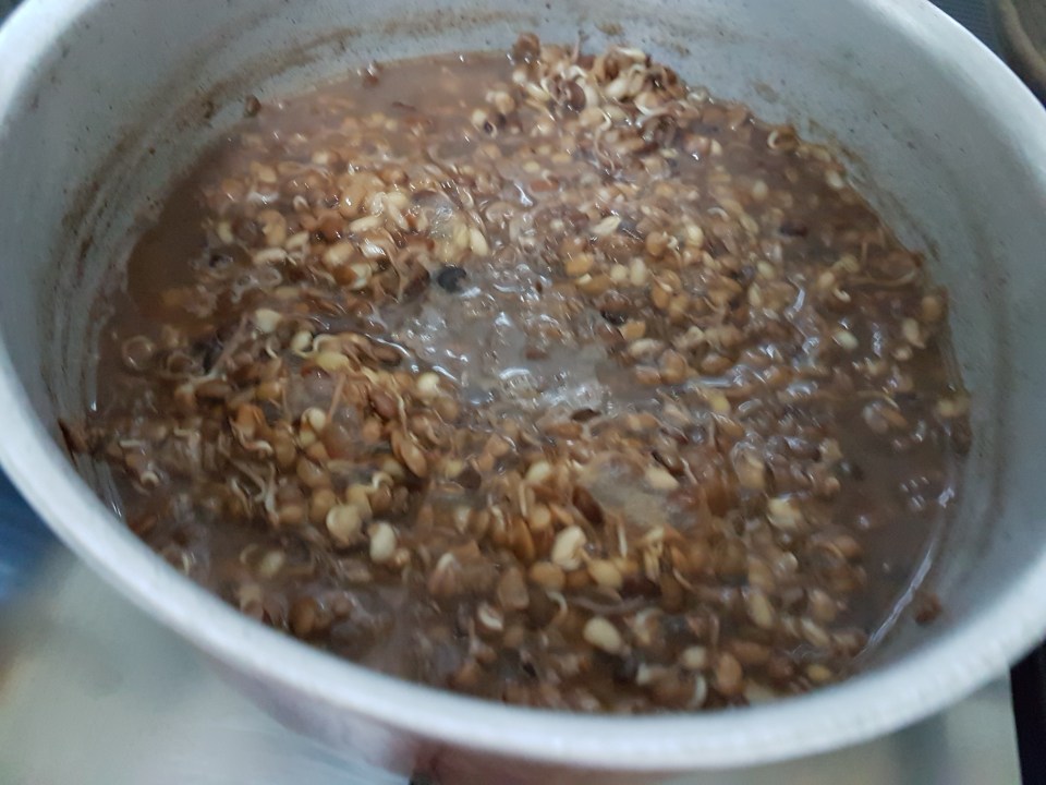 Kulith sprouted vegetable (4) | My Cooking Diaries "CooklikeCecilia.com"