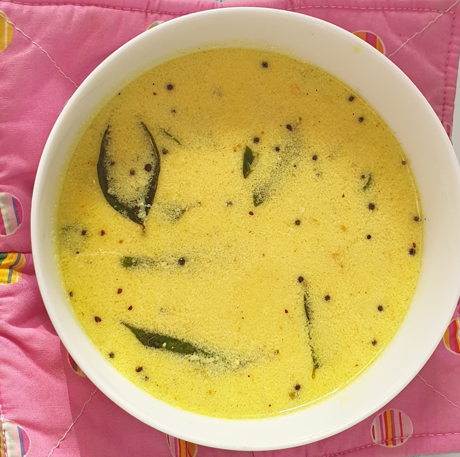 Dahi Curry_Trim moment | My Cooking Diaries "CooklikeCecilia.com"